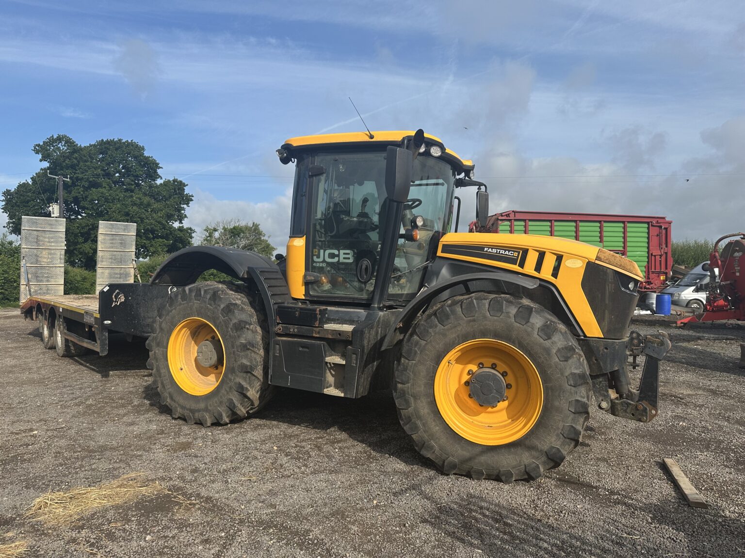 Jcb Fastrac 4220 tractor for sale - Tom Ray Tractor Sales