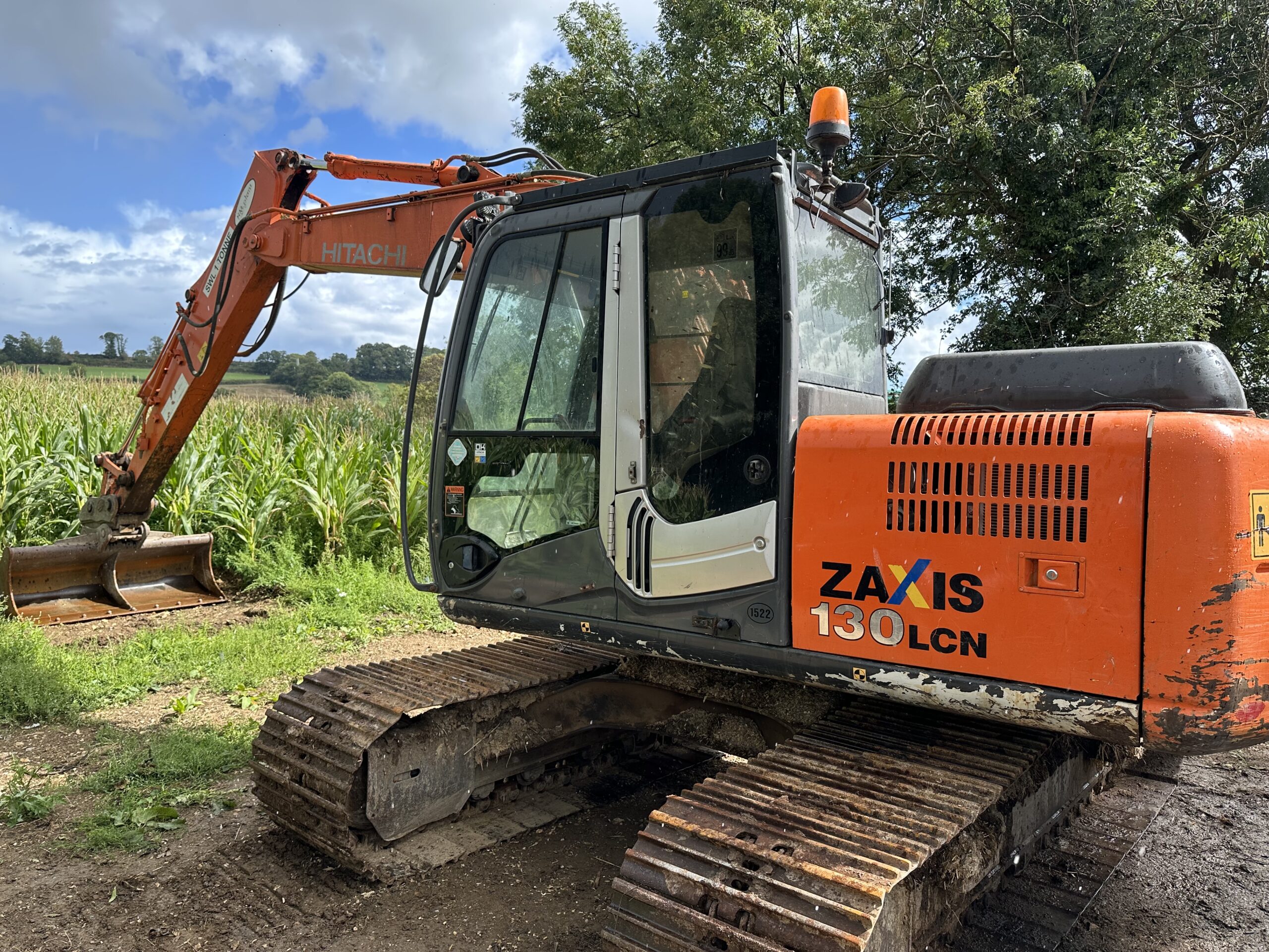 Hitachi Zaxis 130 Digger – For Sale - Tom Ray Tractor Sales