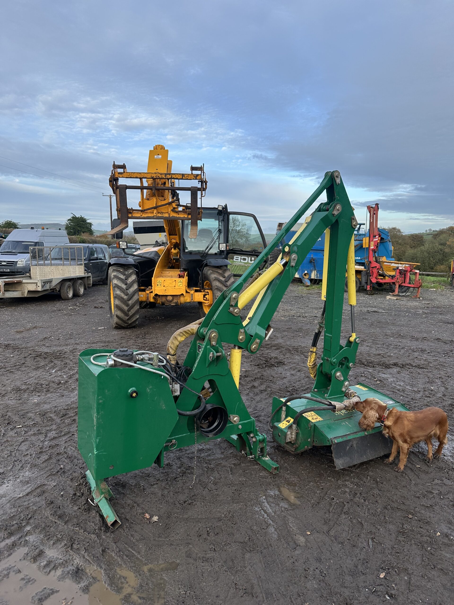 Spearhead 323 Excel Compact Hedge Trimmer - For Sale - Tom Ray Tractor ...